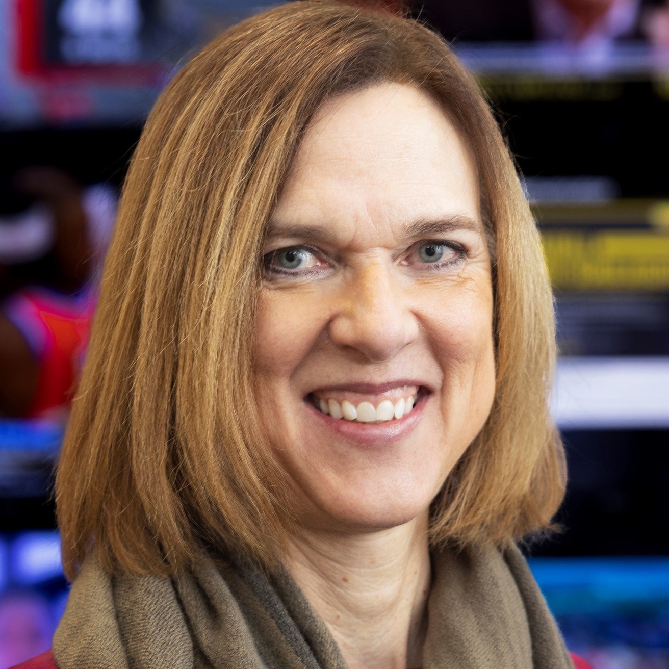 Faculty | School of Journalism and Mass Communication - The University ...